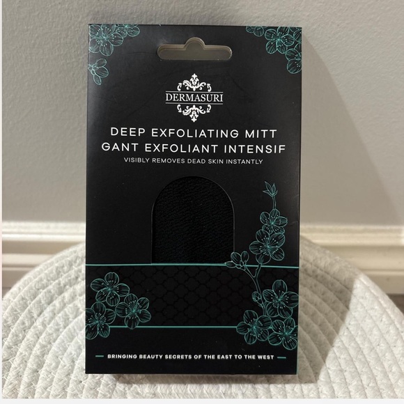 Dermasuri | Bath & Body | Black Exfoliating Mitt | Poshmark